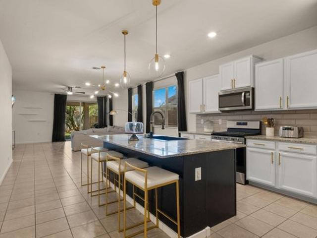 14114 W Surrey Dr, Surprise, AZ 85379