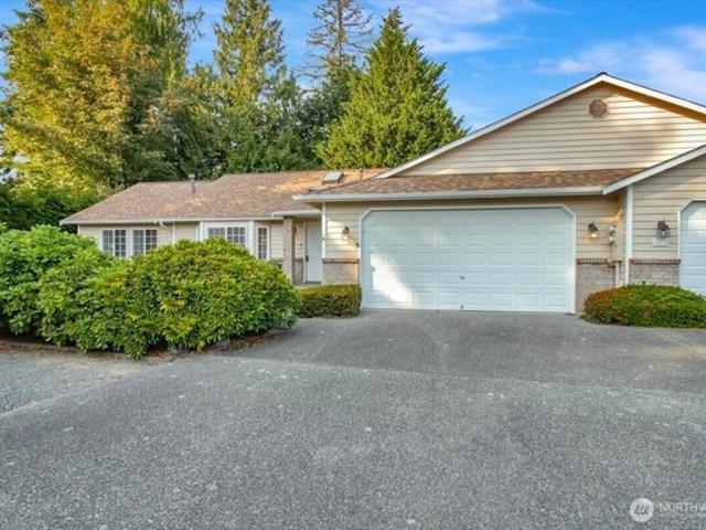 14114 Beverly Park Rd Unit A, Edmonds, WA 98026