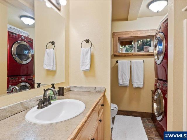 141152 Crescent Moon Dr, Crescent Lake, OR 97733 | MLS #835697