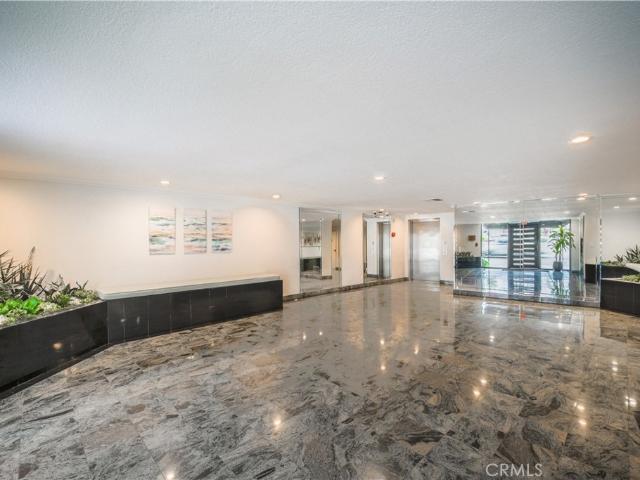 14115 Moorpark