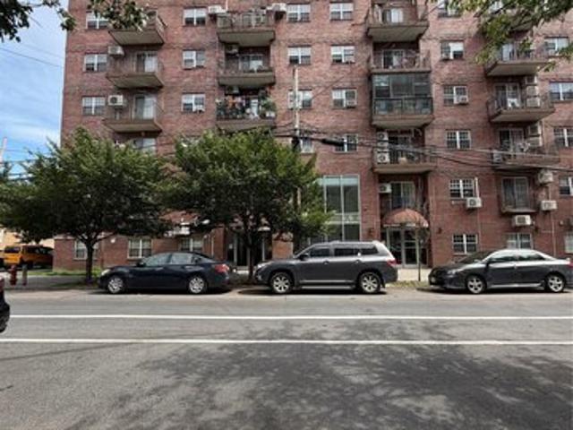 14118 Cherry Ave Apt 6G, Flushing, NY 11355