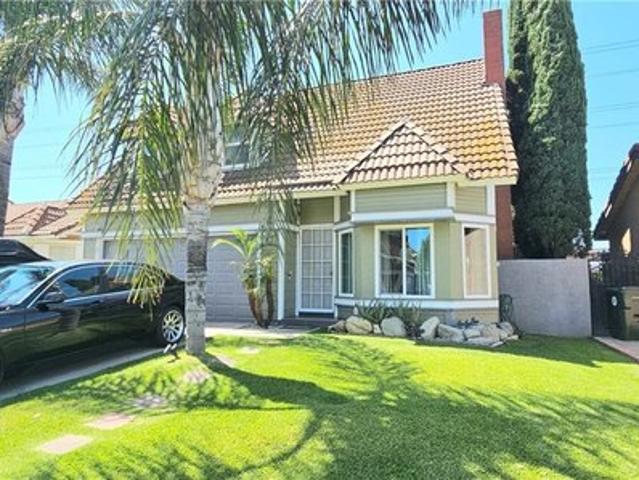 14119 Woodland Dr, Fontana, CA 92337