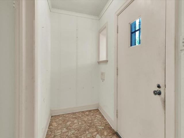 1411 Main Street