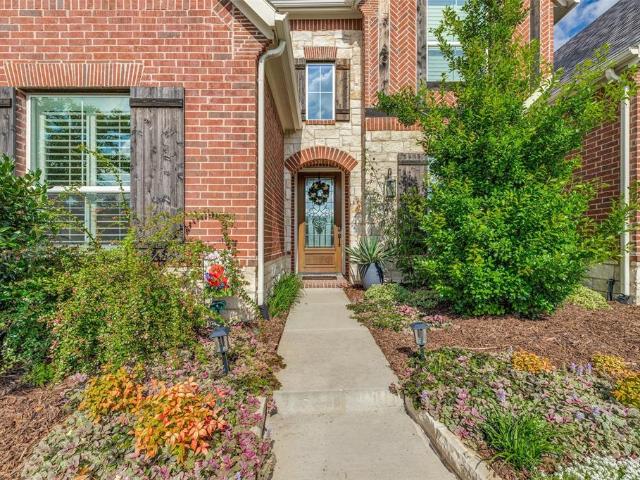 1411 Maplewood Drive