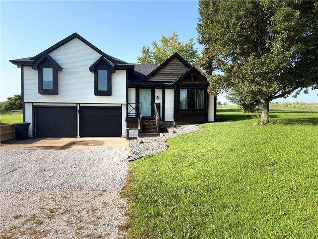 1411 NW 200th Rd, Holden, MO 64040