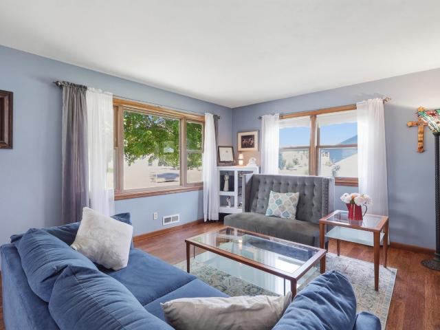 1411 N Cedar Avenue