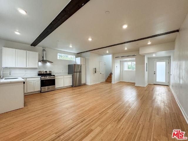 1411 N Tremont Street 3