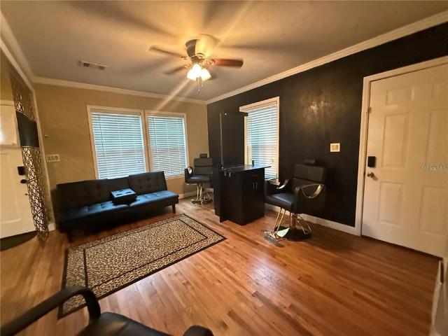 1411 NE 1st Ave, Gainesville, FL 32641 | MLS #GC539769 | Compass