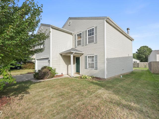 1411 Alonzo Place