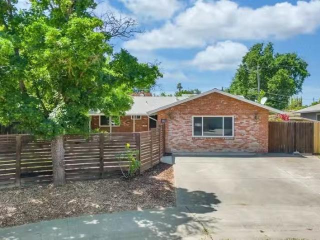 1411 Banyan Pl, Davis, CA 95618 MLS 224044185