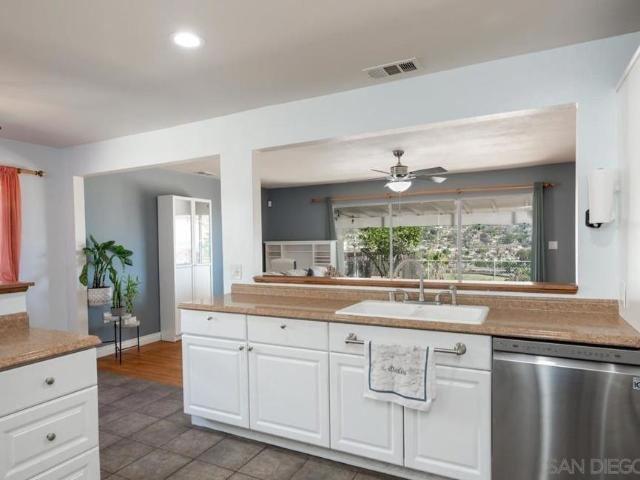 1411 Cornwall
