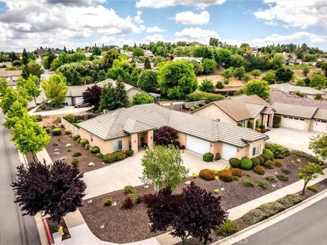 1411 Crown Way, Paso Robles, CA 93446