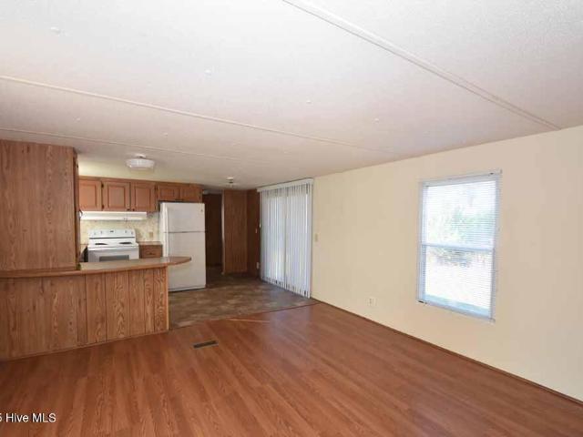 1411 Diamond Lane