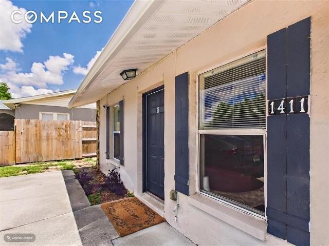 1411 E 109th Ave B, Tampa, FL