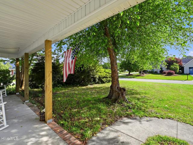1411 English Court