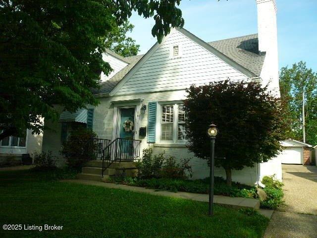 1411 Falcon Dr, Louisville, KY 40213