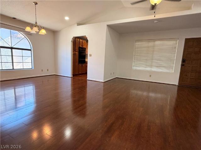 1411 Santa Margarita Street F