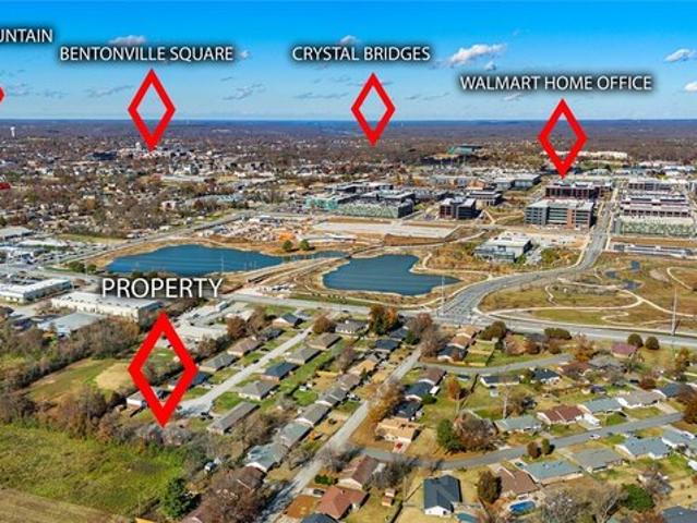 1411 SE O St, Bentonville, AR 72712