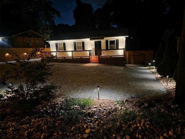 1411 Town St, Greensboro, NC 27407