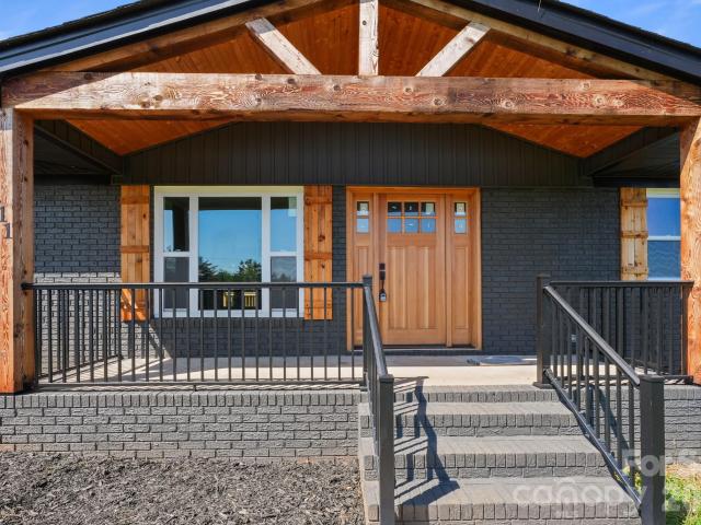 1411 W V Thompson Road