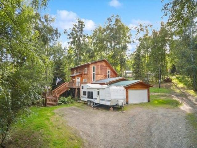 1411 Whistling Swan Dr, Fairbanks, AK 99712