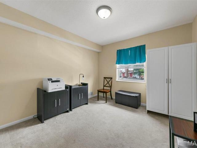 1411 Willow Brook Cove Ct, Unit 8, St. Louis, MO 63146 | MLS #26044