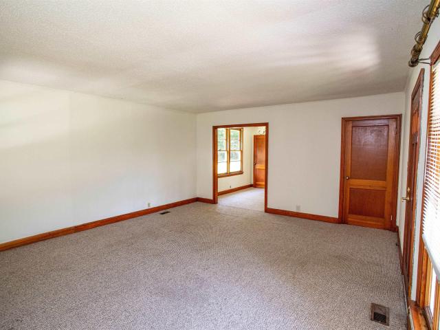 1411 Woodlawn Drive