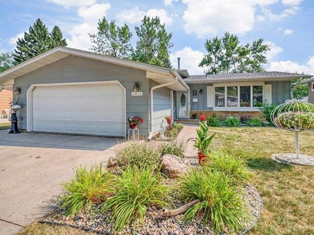 1411 23rd Ave S, Moorhead, MN 56560