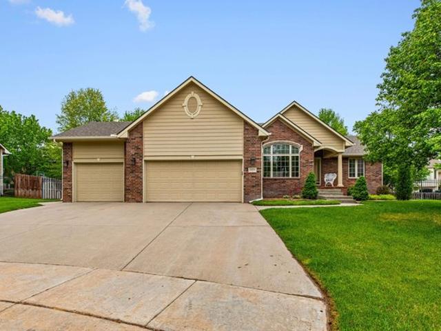 14121 W Bluegrass Cir, Wichita, KS 67235