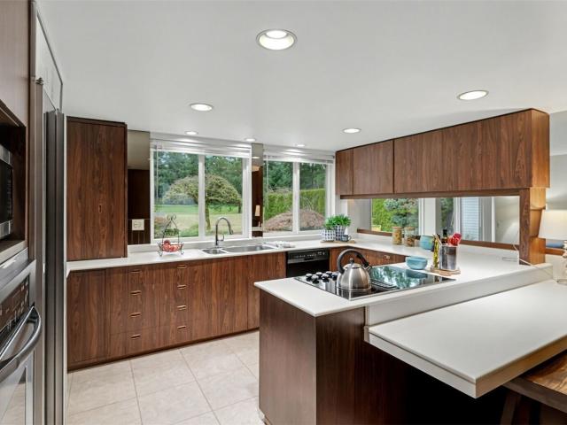 14121 SE Fairwood Blvd, Renton, WA 98058 | MLS #2555
