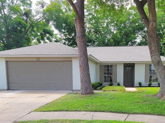 14122 Country Manor Dr, Sugar Land, TX 77498