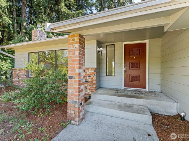 14128 th Avenue Ct E
