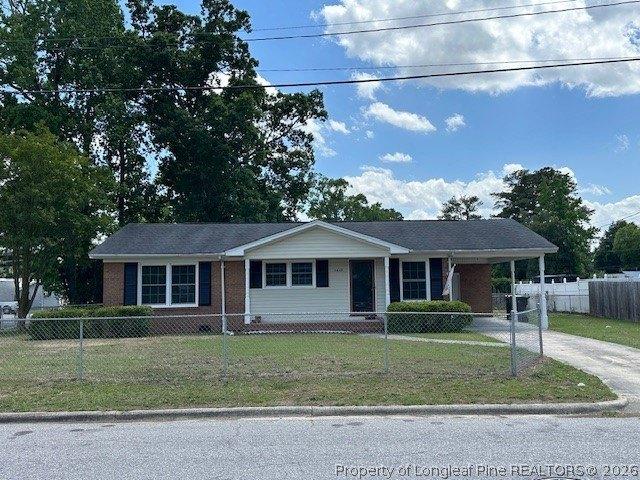 1412 Macarthur St, Lumberton, NC 28358