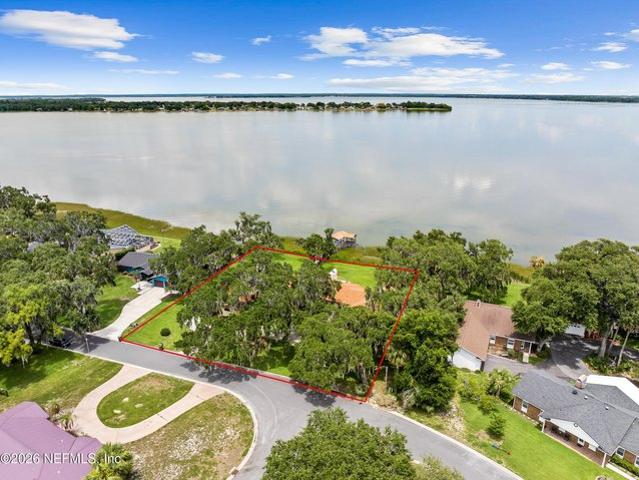 1412 Mosswood Dr, Leesburg, FL 34748
