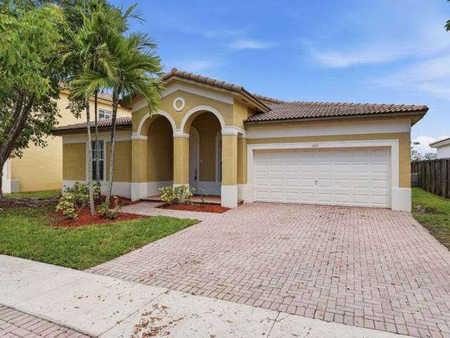 1412 NE 40th Ave, Homestead, FL 33033