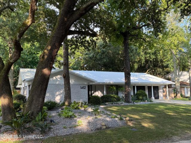 1412 Oldfield Drive