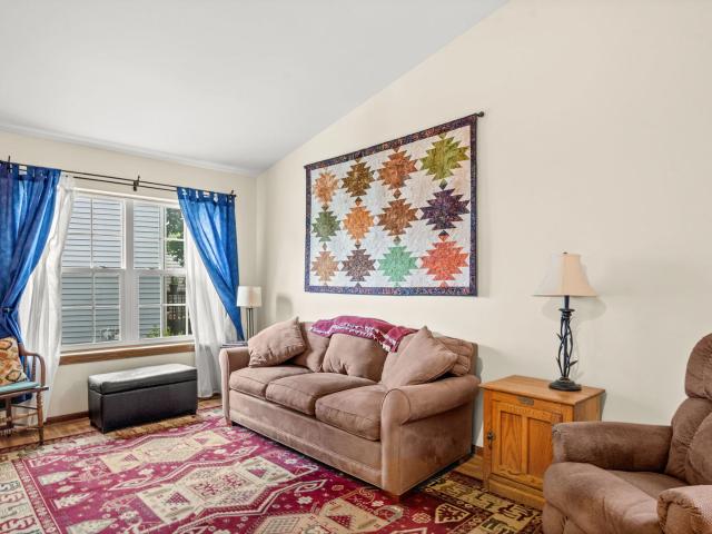 1412 Charleston Court