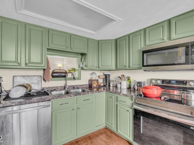 1412 Durham Drive