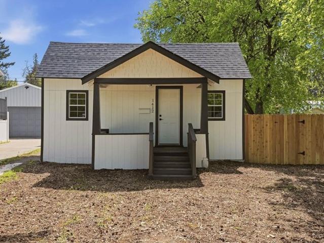 1412 E 36th Ave, Spokane, WA 99203