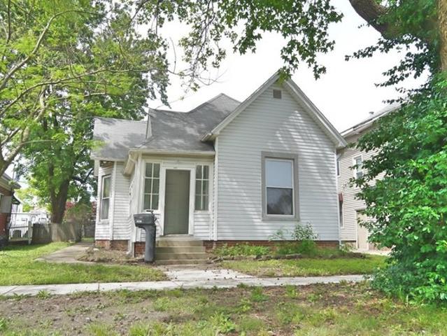1412 Edgar Ave, Mattoon, IL 61938
