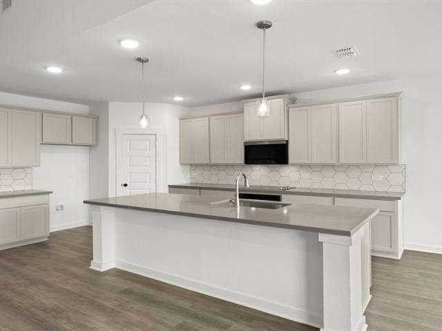 1412 Elle Ln, Aubrey, TX 76227 | MLS #21186