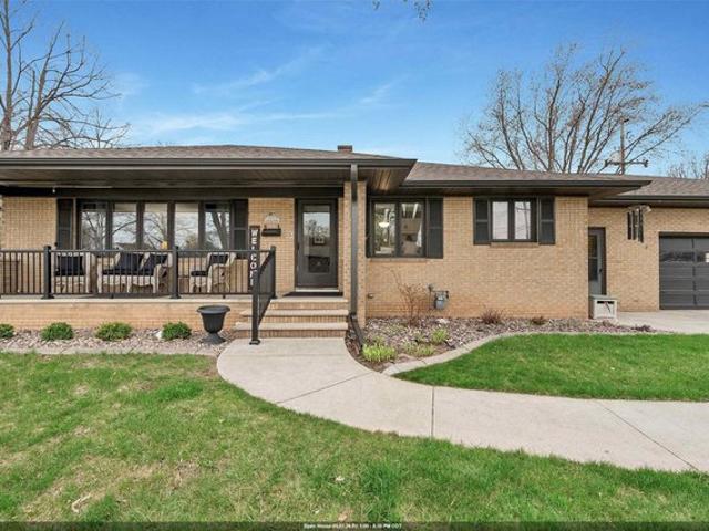 1412 Gross Ave, Green Bay, WI 54304