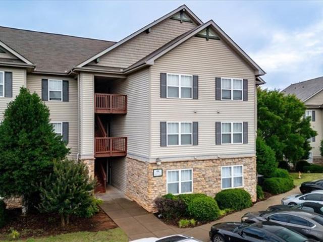 1412 Harts Ridge Dr, Seneca, SC 29678