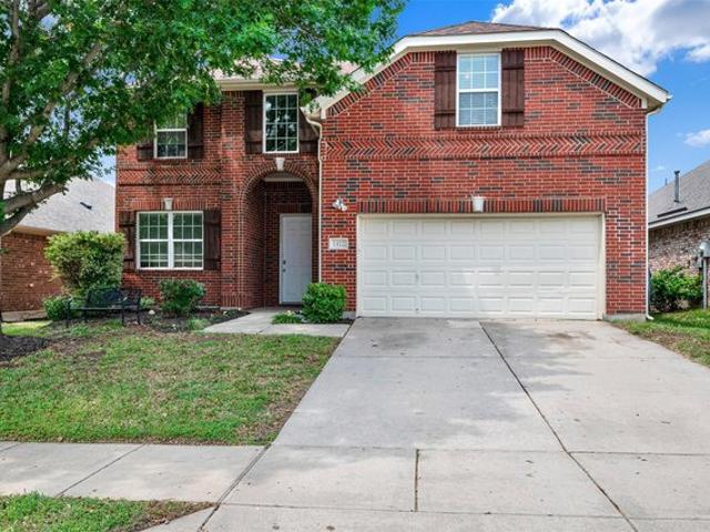 1412 Hawk Valley Dr, Little Elm, TX 75068