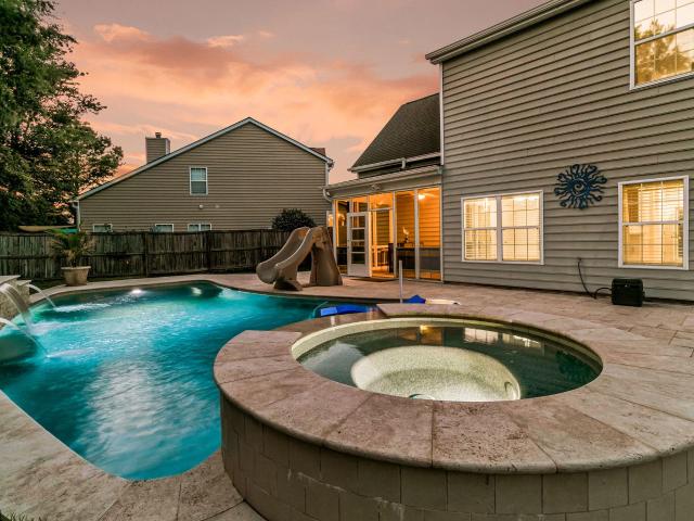1412 Kinglet Lane