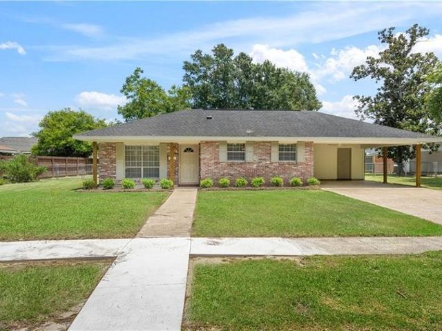 1412 Pecan St, Hammond, LA 70401