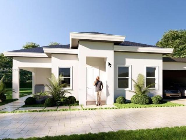 1412 Roosevelt Ave, Lehigh Acres, FL 33972