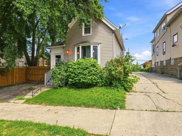 1412 S 32nd St, Milwaukee, WI 53215