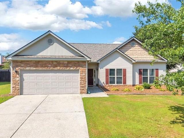 1412 Silvergate Way, Winder, GA 30680