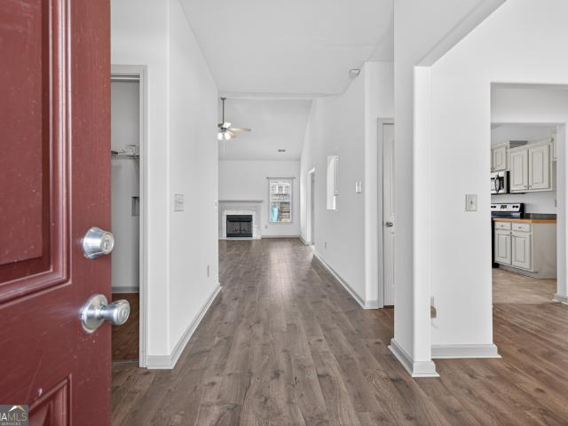 1412 Silvergate Way